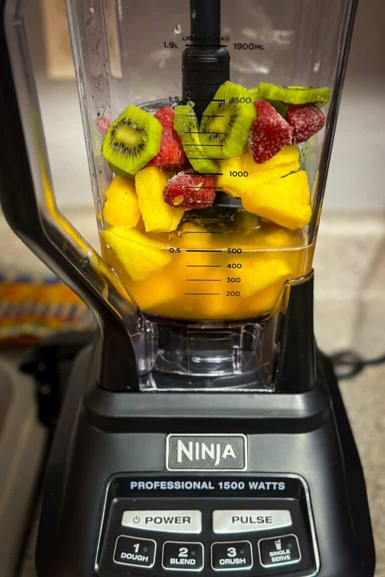 Clean Copycat Pineapple Surf Smoothie King Recipe